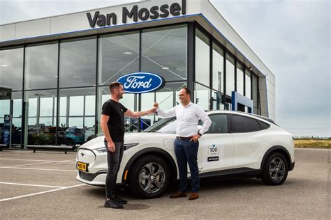 Ontdek Hoe Je Auto op de Zaak Zet binnen een BV: Essentiële Voorwaarden ...